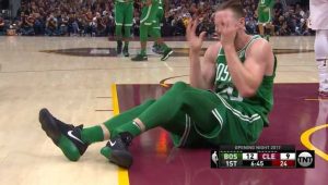 Gordon Hayward broken ankle - Weird Picture Archive